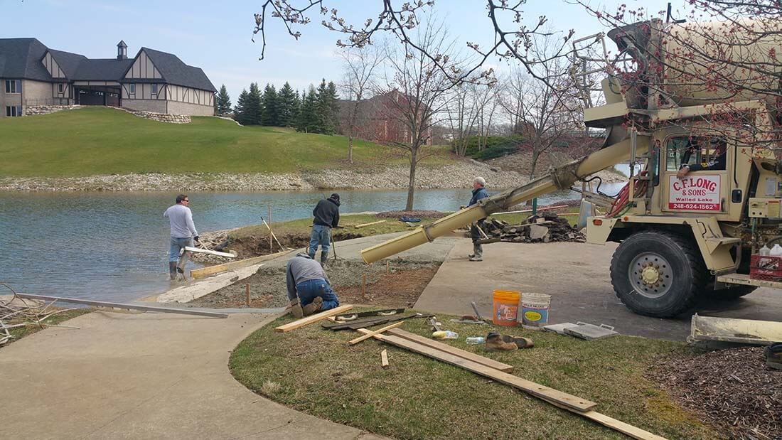 Gallery - Advanced Lakefront Services - White Lake MI. Seawall Contractor